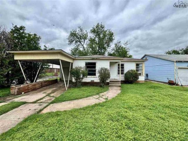 2 Br, 1 bath, Single Family Home 1672 Keeler Ave