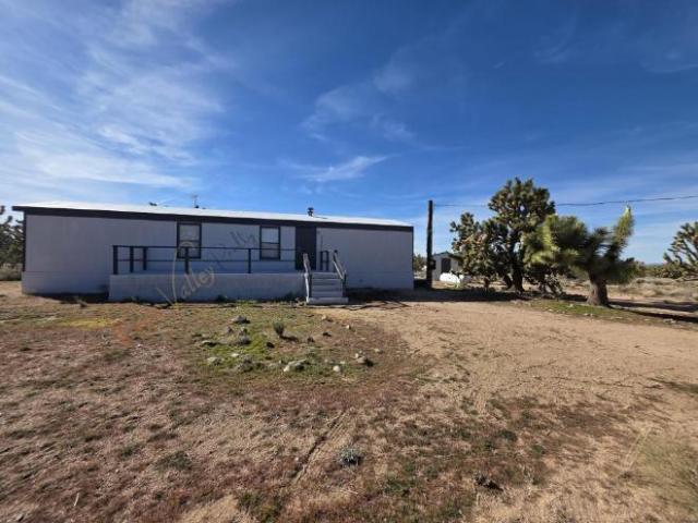 2 Br, 1 bath, Single Family Home 26305 Pear Ave