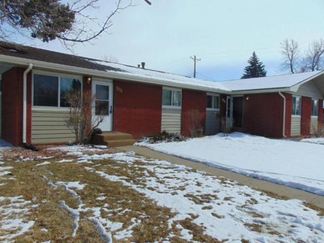 2 Br, 1 bath, Single Family Home 3002 Butternut Dr