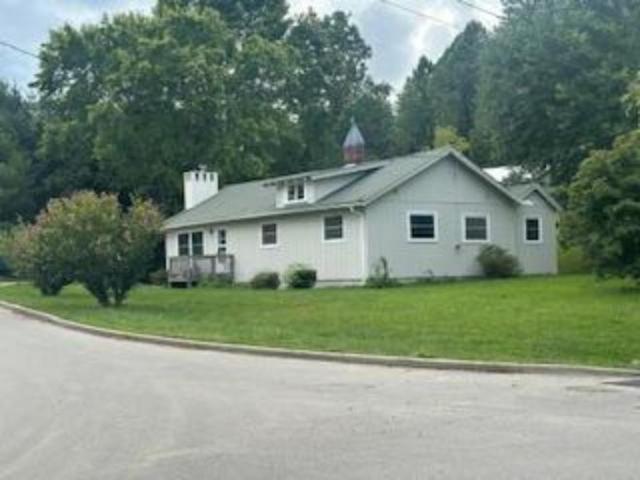 2 Br, 1 bath, Single Family Home 5 Quarry Rd