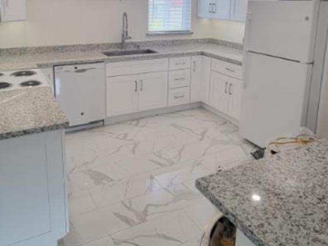 2 Br, 1 bath, Single Family 00 Marlow Drive
