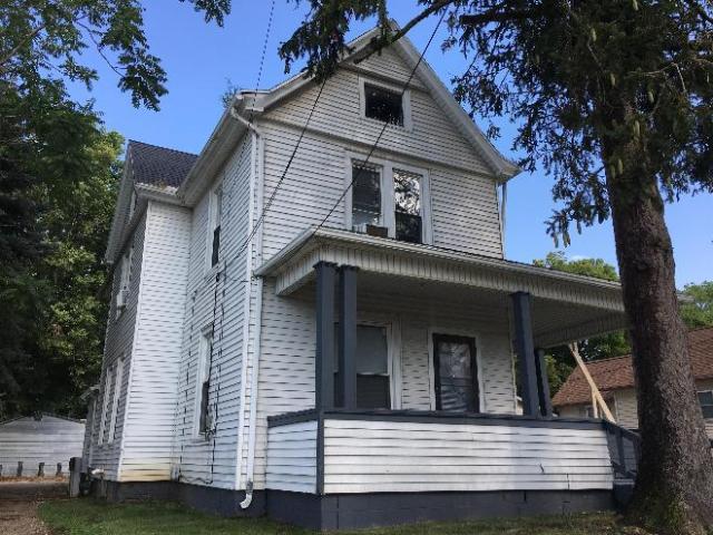 2 Br, 1 bath, Single Family 1404 South Main Street