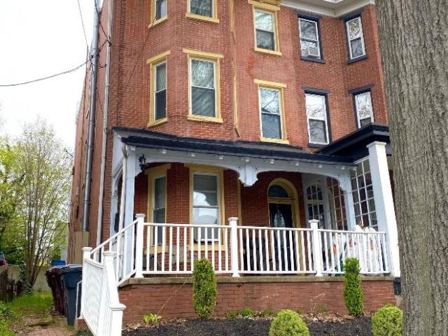 2 Br, 1 bath, Single Family 1413 N Harrison Street