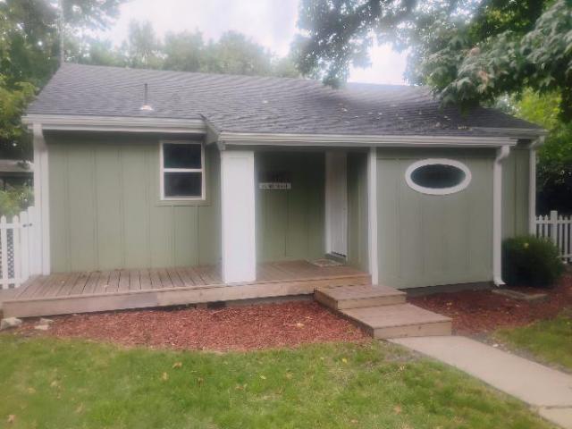 2 Br, 1 bath, Single Family 1413 W 4th St