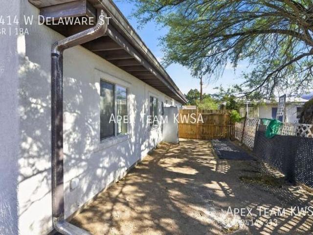 2 Br, 1 bath, Single Family 1414 W Delaware St