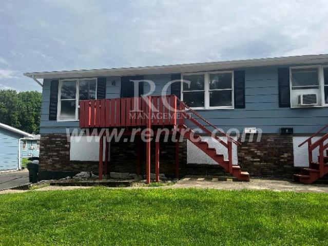 2 Br, 1 bath, Single Family 1420 D Cleveland