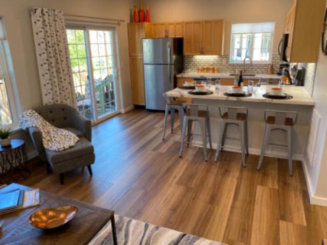 2 Br, 1 bath, Single Family 14387 Gods Hill