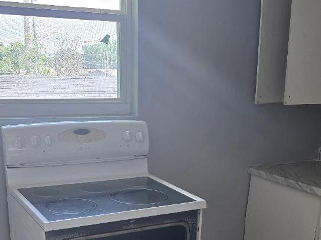 2 Br, 1 bath, Single Family 1445 West 26th Street