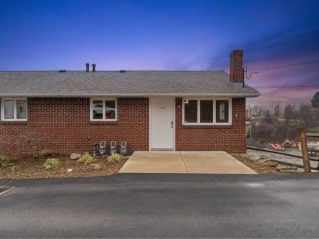 2 Br, 1 bath, Single Family 1490 Clay Pike