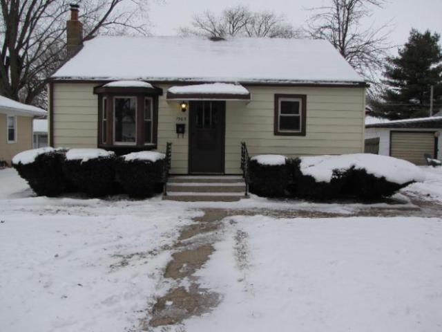 2 Br, 1 bath, Single Family 1503 17th Ave
