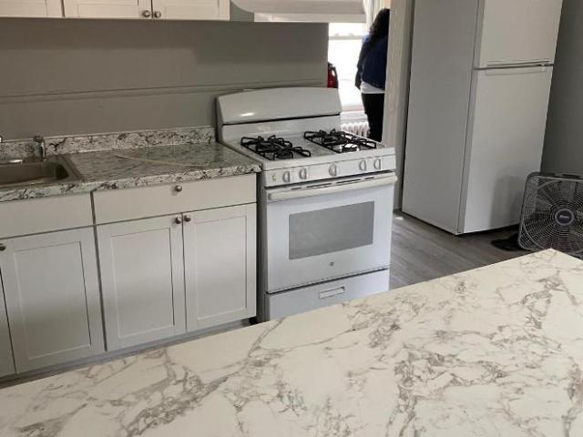 2 Br, 1 bath, Single Family 159 Ridge Ave