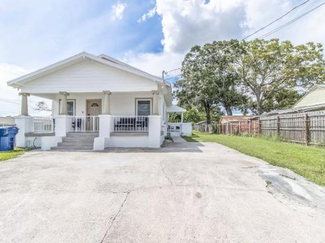 2 Br, 1 bath, Single Family 1606 N Habana Ave