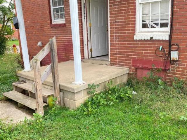2 Br, 1 bath, Single Family 1610 Ute Avenue Southeast