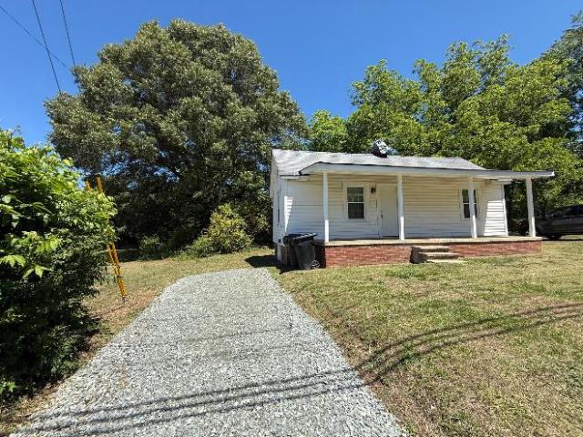 2 Br, 1 bath, Single Family 1615 Cadiz St