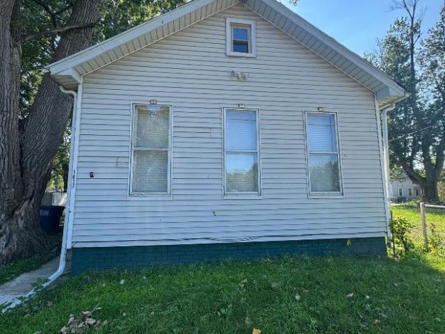 2 Br, 1 bath, Single Family 1617 Mulberry St