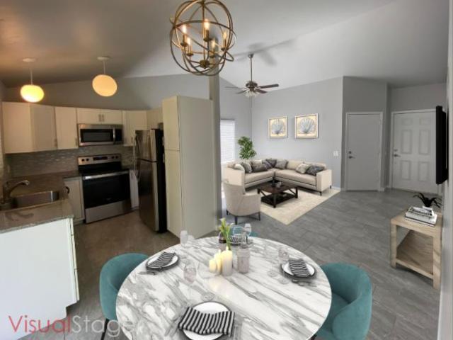 2 Br, 1 bath, Single Family 16253 N 18th St