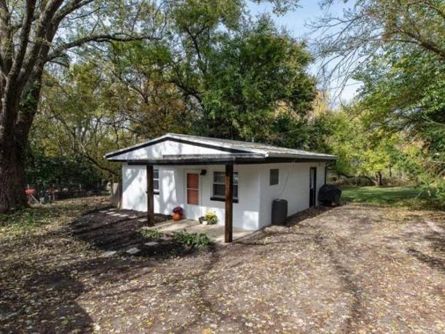2 Br, 1 bath, Single Family 1631 S Huntington Dr