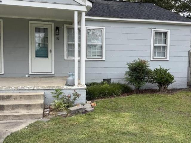 2 Br, 1 bath, Single Family 164 B Nelson St