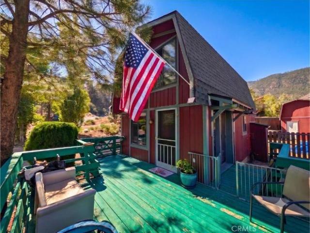 2 Br, 1 bath, Single Family 16505 Oakwood Way