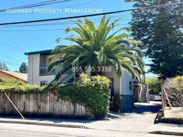 2 Br, 1 bath, Single Family 1678 Dwight Way