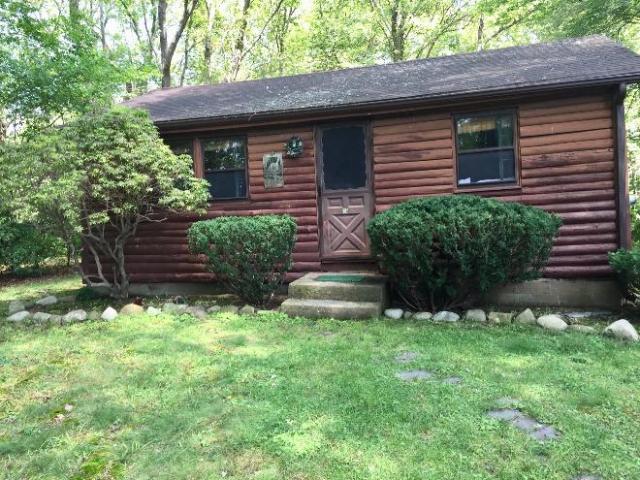 2 Br, 1 bath, Single Family 16 Ottawa Trl