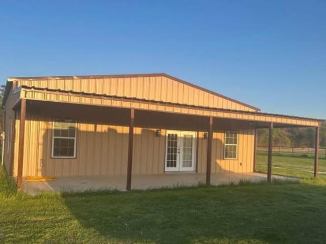 2 Br, 1 bath, Single Family 1701 Cr 113