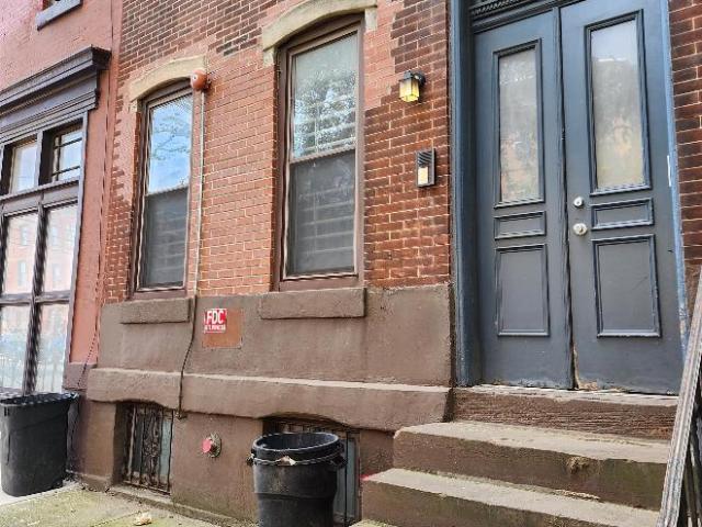 2 Br, 1 bath, Single Family 1704 West Diamond Street