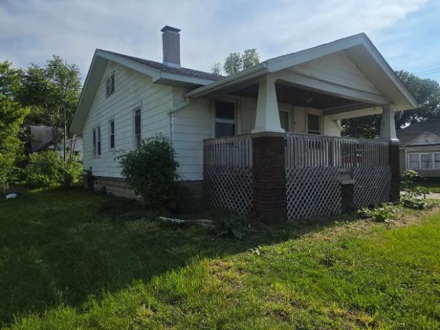 2 Br, 1 bath, Single Family 1705 E North St
