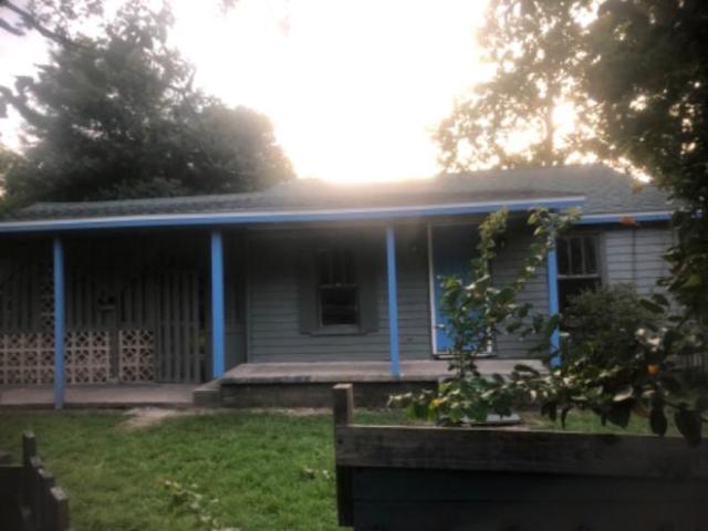 2 Br, 1 bath, Single Family 1715 North S Street