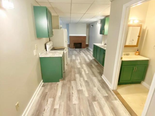 2 Br, 1 bath, Single Family 176 Main Street