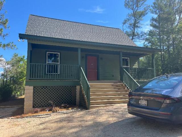 2 Br, 1 bath, Single Family 180 Taylor Pond Rd