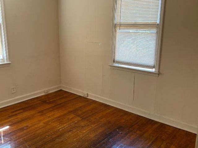 2 Br, 1 bath, Single Family 1835 Bethlea Ave