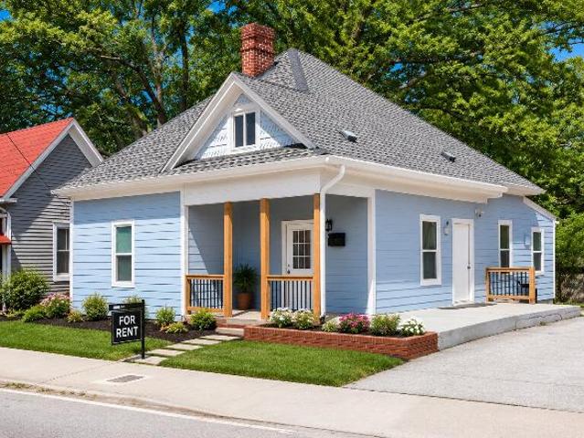 2 Br, 1 bath, Single Family 1851 Washington Rd