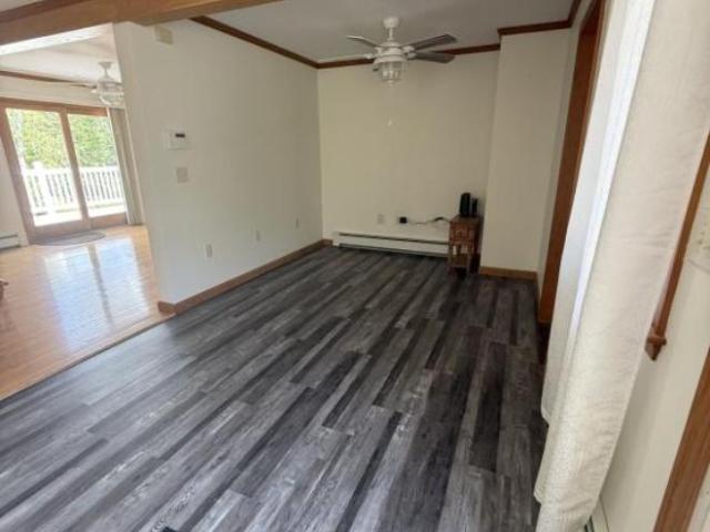 2 Br, 1 bath, Single Family 1878 Riverside Dr
