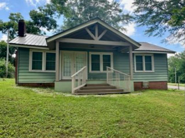 2 Br, 1 bath, Single Family 1907 North Madison Street