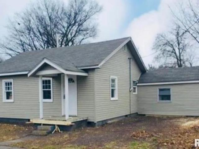 2 Br, 1 bath, Single Family 1917 Conger St