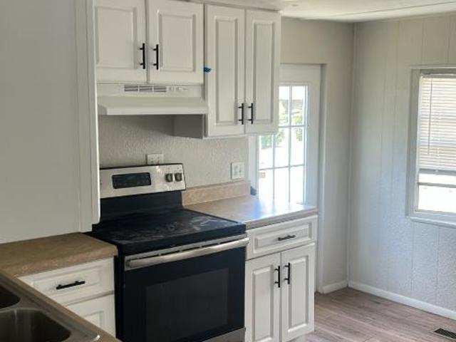 2 Br, 1 bath, Single Family 1920 E 151st Ave