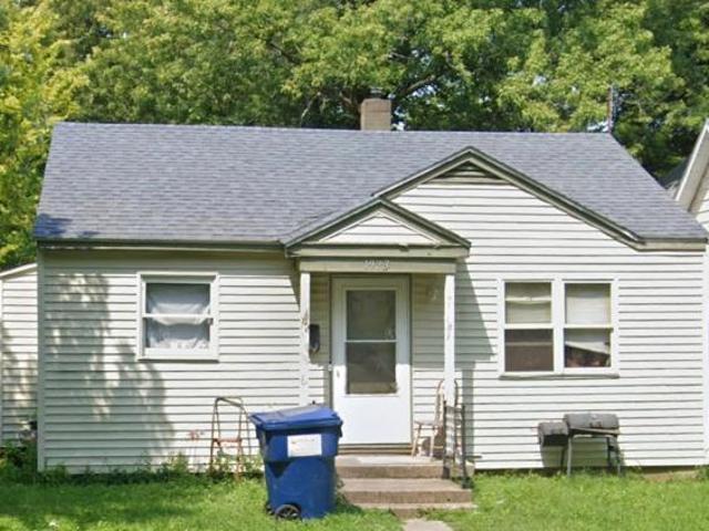 2 Br, 1 bath, Single Family 1923 N Church St