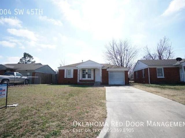 2 Br, 1 bath, Single Family 1004 Sw 45th