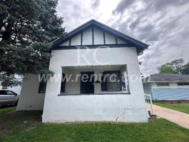 2 Br, 1 bath, Single Family 1017 Gilbert