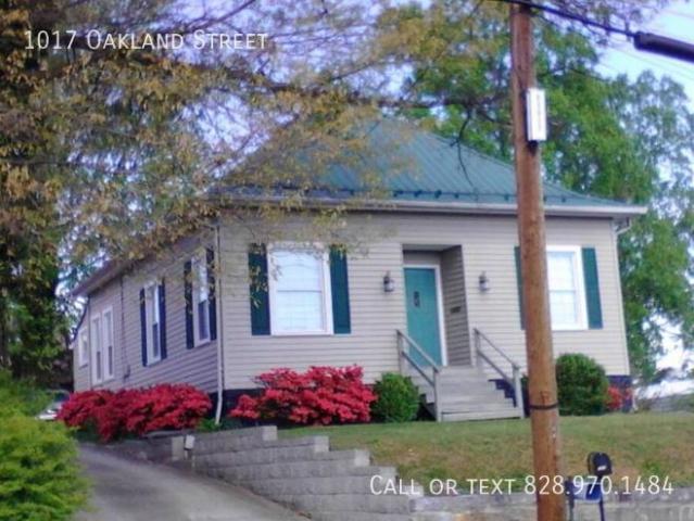 2 Br, 1 bath, Single Family 1017 Oakland Street