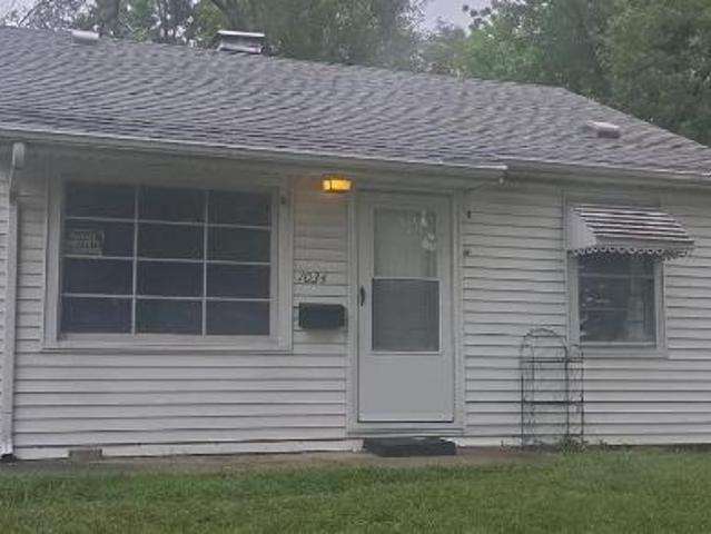 2 Br, 1 bath, Single Family 1034 S Tonti Cir