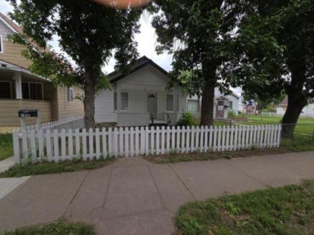 2 Br, 1 bath, Single Family 1035 2nd Street