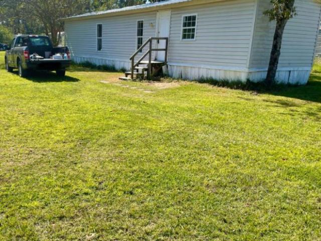 2 Br, 1 bath, Single Family 1048 Tigger Loop