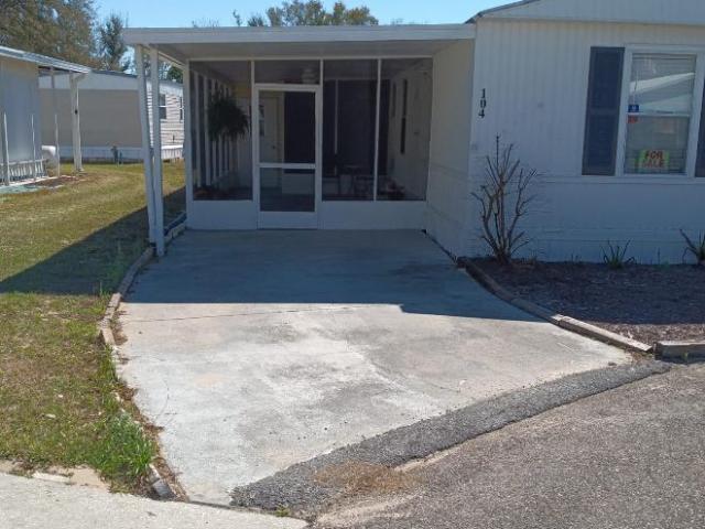 2 Br, 1 bath, Single Family 104 Tanglewood Ln