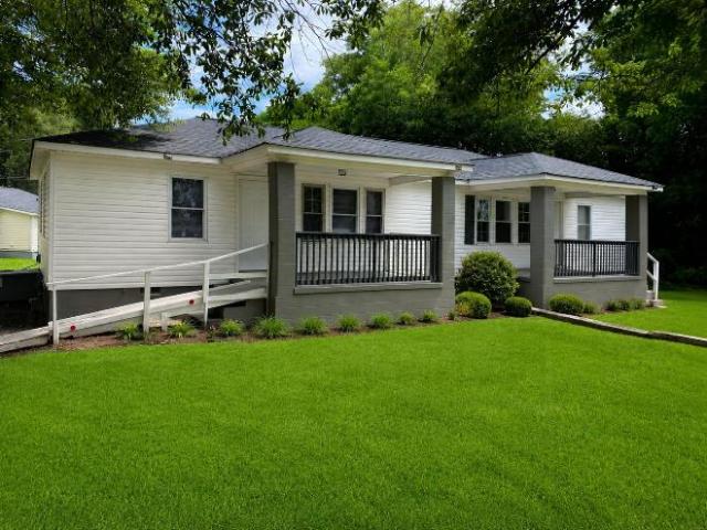 2 Br, 1 bath, Single Family 104 Blake Dairy Rd