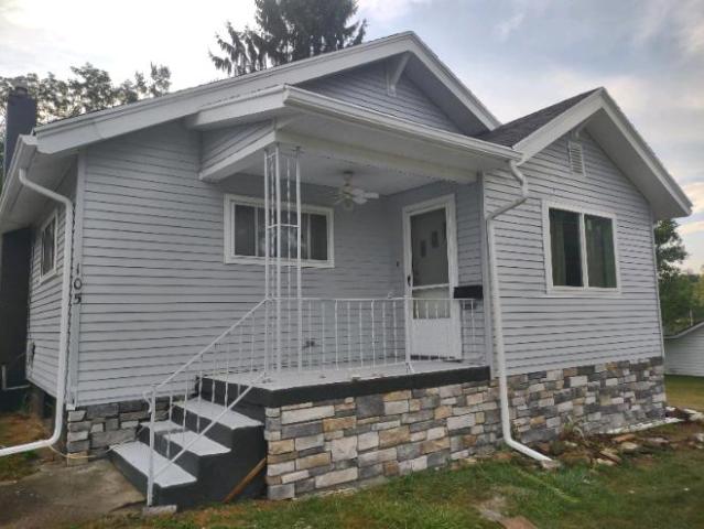 2 Br, 1 bath, Single Family 105 Maher
