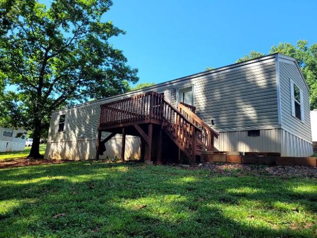 2 Br, 1 bath, Single Family 1079 Hibiscus Road