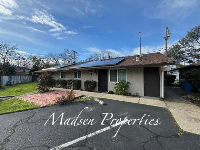 2 Br, 1 bath, Single Family 1089 High Street