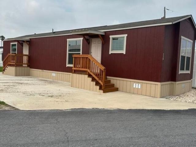 2 Br, 1 bath, Single Family 109 West Business Hwy 83